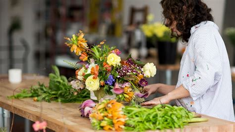 Adobe Learn Learn Photoshop Remove Small Objects From A Photo