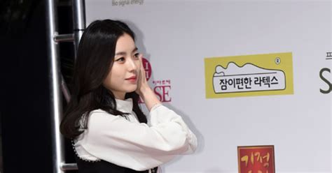 [포토엔]한효주 시선 사로잡는 초미니 각선미 스타의 밤