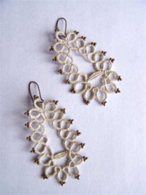 Tatting Pattern For Tatting Earrings Shuttle Tatting Or Needle Tatting Diagram Instructions