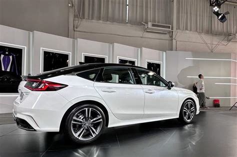 试驾型格hatchback，彰显年轻人个性的潮玩新宠搜狐汽车搜狐网
