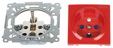 DATA SINGLE SOCKET OUTLET WITH SOCKET ACCESS ELEMENT D V Socket Outlets Delta