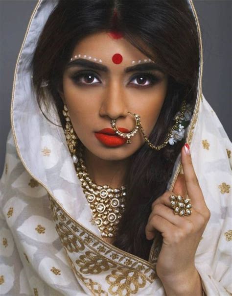 How To Wear Bindi Jewelry At Kayla Omay Blog