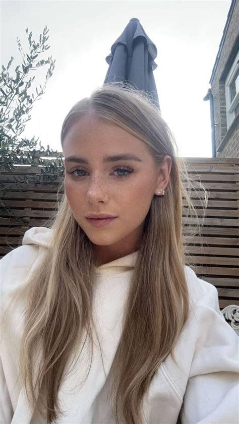Would You Date A British Girl Rsexychicksinpics