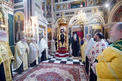Ο Σεβασμιώτατος Μητροπολίτης Αιτωλίας και Ακαρνανίας κ Δαμασκηνός στον Μητρ Ιερό Ναό Αγίων