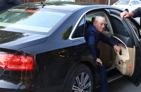 Доган напуснал имението на Рамадан Аталай Това ли е новата му квартира Галерия Блиц