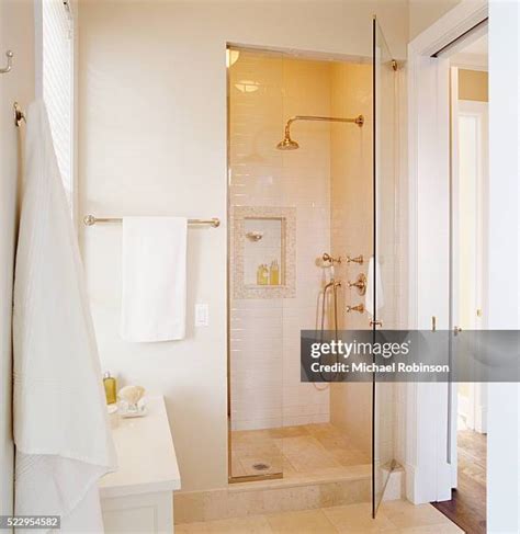 White Shower Tiles Photos And Premium High Res Pictures Getty Images