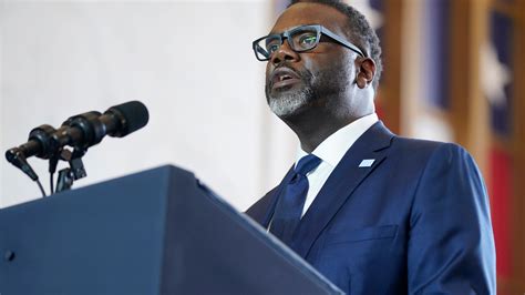 democratic mayors renew pleas for federal help and coordination with texas over migrant crisis