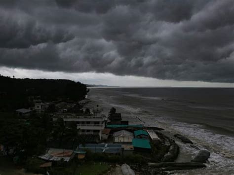 Low Pressure Area Southeast Bay Of Bengal Andaman Sea Likely To