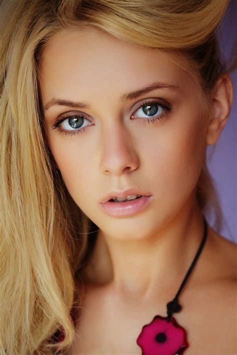 Jennifer Mackay Wallpapers James Cameron People In The News