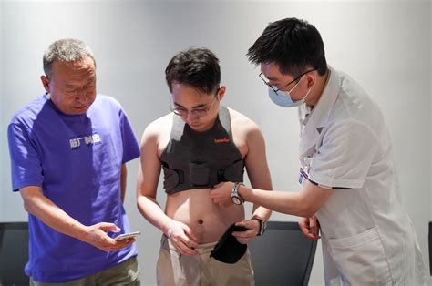 解读中国可穿戴医疗设备：从消费级到专业级的演变与革新（一） 知乎