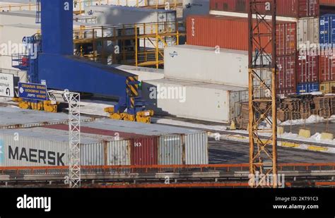 Gantry Crane Stacking Container Stock Videos And Footage Hd And 4k