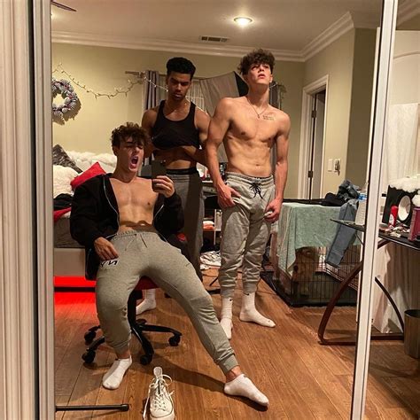 Hot Guys Of The Net On Tumblr