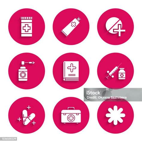 세트 의료 책 응급 처치 키트 크로스 병원 의료 바늘과 유리병 또는 앰플 주사기 의학 알약 정제 병 노즐 스프레이 아이콘 벡터