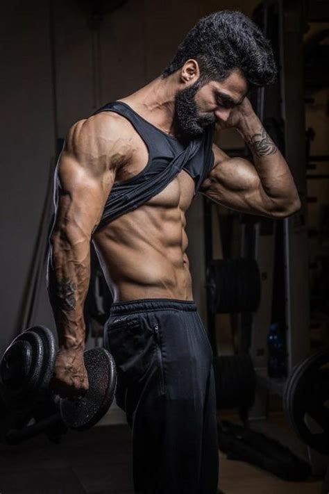 Desi Mard Desi Macho Hunk