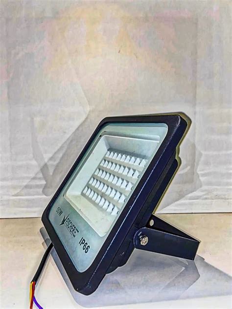Movable Led Cob Light 200w At ₹ 2500 Piece In New Delhi Id 2854023603291