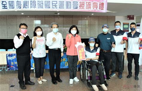 觀傳媒 雲嘉南新聞 雲林身障運代表隊授旗待發 張麗善勉選手自我超越創佳績