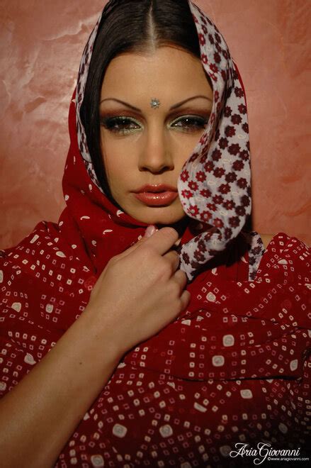 Aria Giovanni Aria Giovanni Glam Red White Saree DSC 0250 Porn Pic
