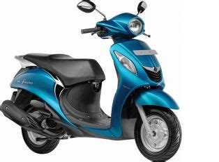 Yamaha Scooters In India Budget Scooty Prices Mileage Colours Specs Reviews