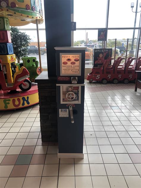 Rushmore Mall Penny Machine