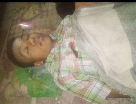 ကျုံဒိုးမြို့တွင် နေအိမ်ခဏပြန်လာသည့် စစ်ဘေးရှောင် Cdm ကျောင်းဆရာ ကိုသက