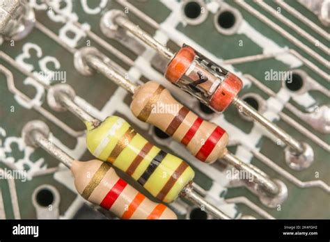 Circuit Of Resistors And Capacitors At Pearl Brandon Blog