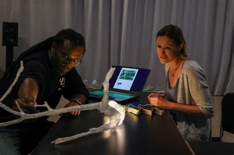 Digital Media Digital Media Streams