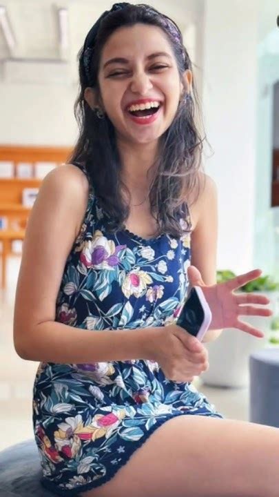 ලංකාවම ආදරේ කරන රෝස පැටික්කි 😍 නිම්නා Youtube