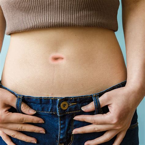 People With Two Belly Buttons