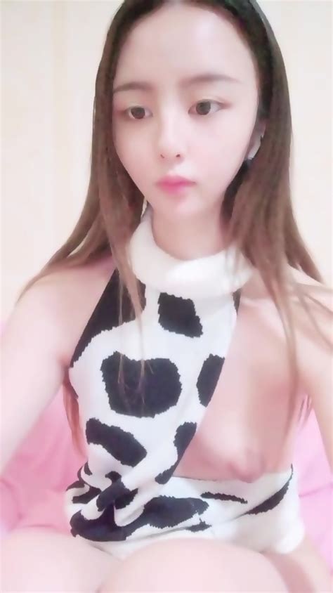 【今夏】清纯邻家妹妹19岁反差校花女神！极品大长腿馒头一线天按摩棒道具自慰1 Eporner