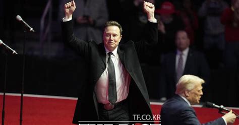 일론 머스크 오너 리스크 직면 테슬라 시총 1조달러 붕괴