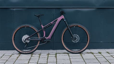 Cube Stereo Hybrid One44 Hpc Slx 800 Molotov´n´black