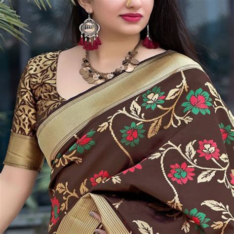 meet priyanshi singhal independent escort girls callgirls vip