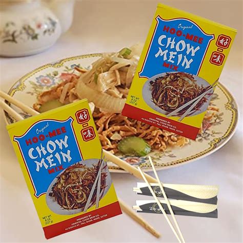 Original Hoo Mee Chow Mein Mix 2 Pack With Bonus Chop Sticks Grocery And Gourmet Food