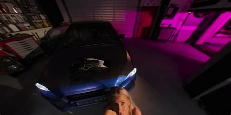 Milf Bloned Car Vr