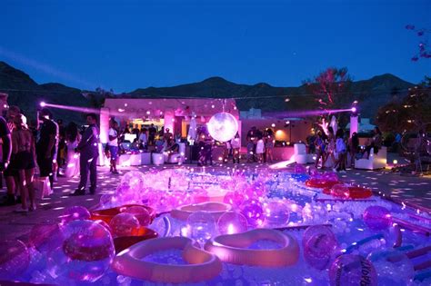 12 Essential Pool Party Ideas For Your Summer Soirée Night Pool Party Pool Birthday Pool