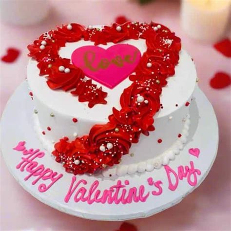 Red Love Cake Cake O Clock Best Customize Designer Cakes Lahore