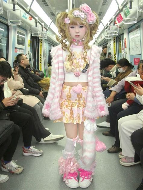 Pin By Erin On Fashion Harajuku Fashion Street Harajuku Outfits