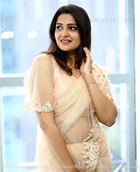 Divya Pillai 🍩 Rmallubabes