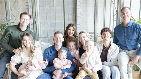 Kristi Noems Daughters Grew Up To Be Gorgeous