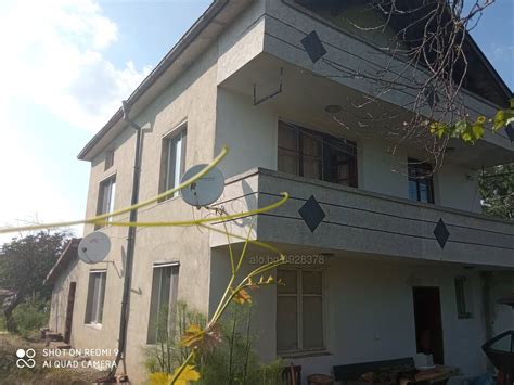 Продавам къща в село Бата Двуетажна къща 196 кв м РЗП 740 кв м двор Къщи Вили Поморие