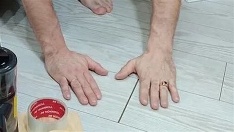 Как убрать щели в ламинате за 2 мин Смотреть онлайн в поиске Яндекса по Видео