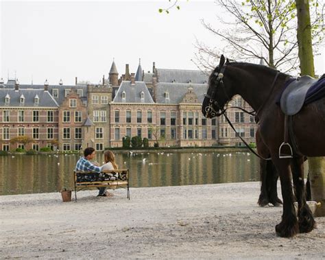 Hannah B Windmill Sex Theories Are Flying On The Bachelorette