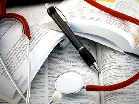 Лікарняні у щомісячному Податковому розрахунку додатки Д1 та 4ДФ Нюанси додаткової бази Я