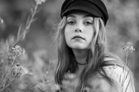 Kylie Spence Shares Debut Single Lying Eyes