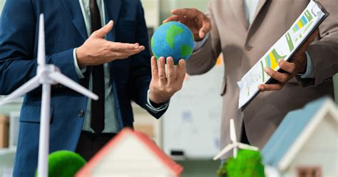 How To Reduce Investing Risk Through Diversification Hint Its Not