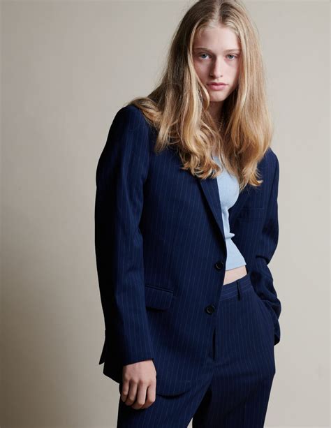 Faustine Meyer The Hive