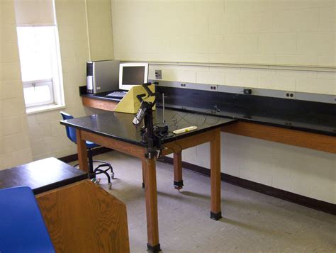 Physics 103 Lab Setup Instructions Projectile Motion Fall 2004