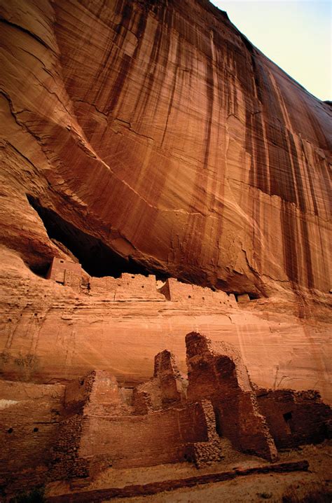 Canyon De Chelly National Monument Native American Navajo Cliff Dwellings Britannica