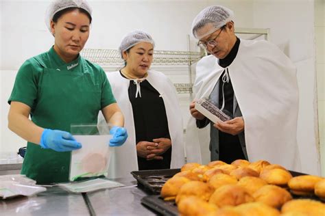 С Байгалмаа Үйлдвэрээ хөгжүүлье гэвэл хэрэглэгчээ сонс Хүнсний хувьсгал