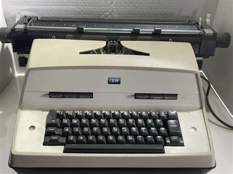 Ibm Typewriter Photos Of Ibm Model D Executive By Year Then Serial